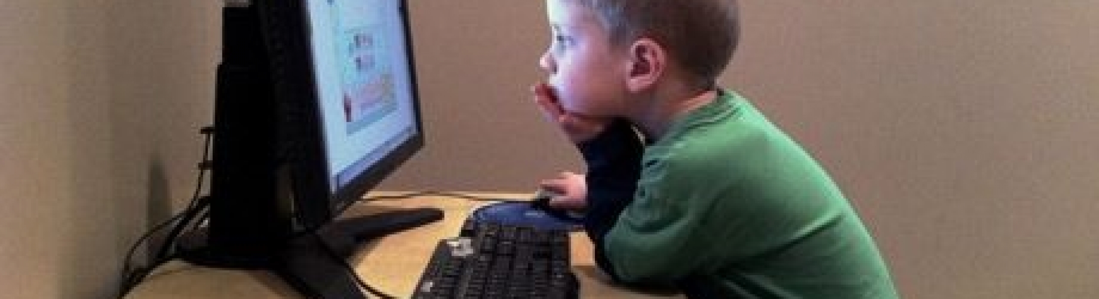 The Links Between Poor Oral Health and Excessive Computer Use - Strand ...